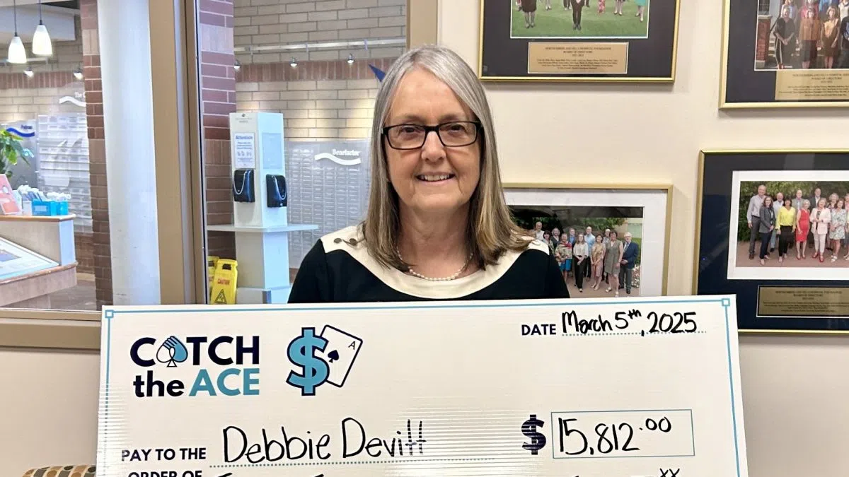 Cobourg woman wins $15K as ace of spades revealed in NHH Catch the Ace ...