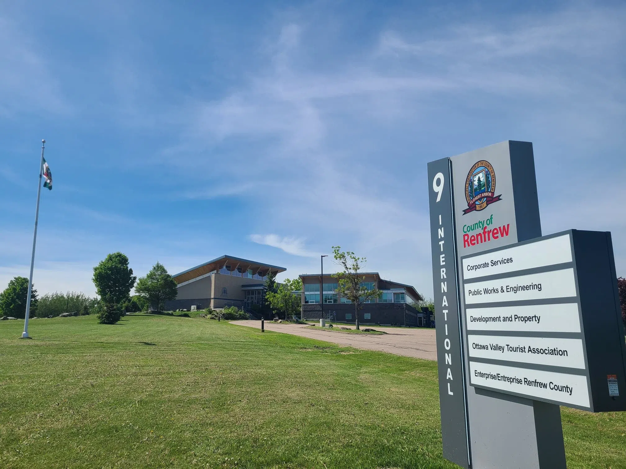 Renfrew County offering book of condolences for residents to sign ...