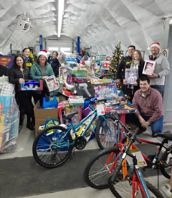 Hundreds of kids in need get presents for the holidays thanks to OPP ...