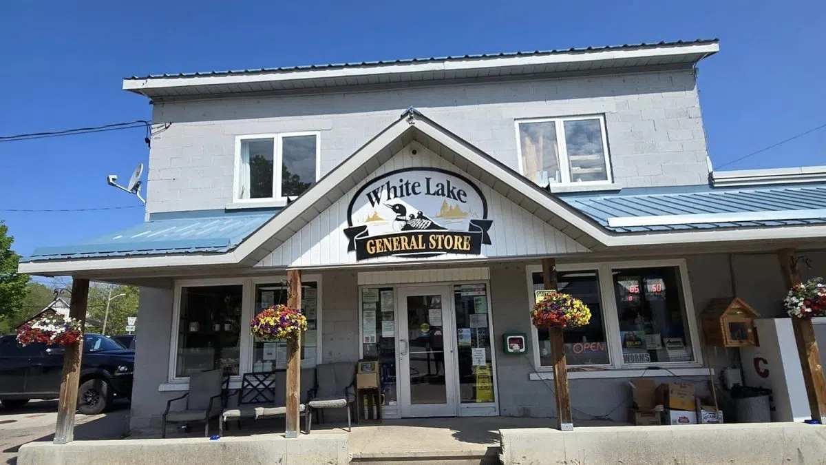 Ottawa Valley feels LCBO strike: White Lake General Store limits ...