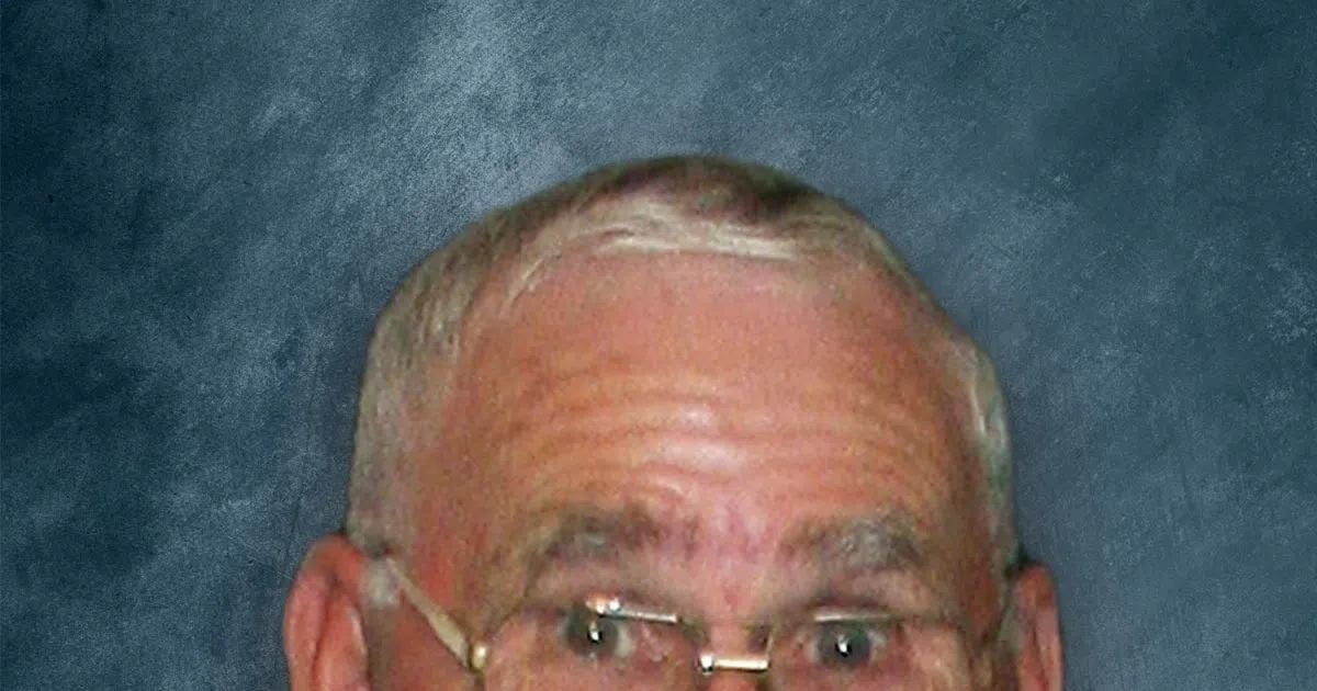 Larry E. Pfeiffer, 90 | KNLV AM & FM