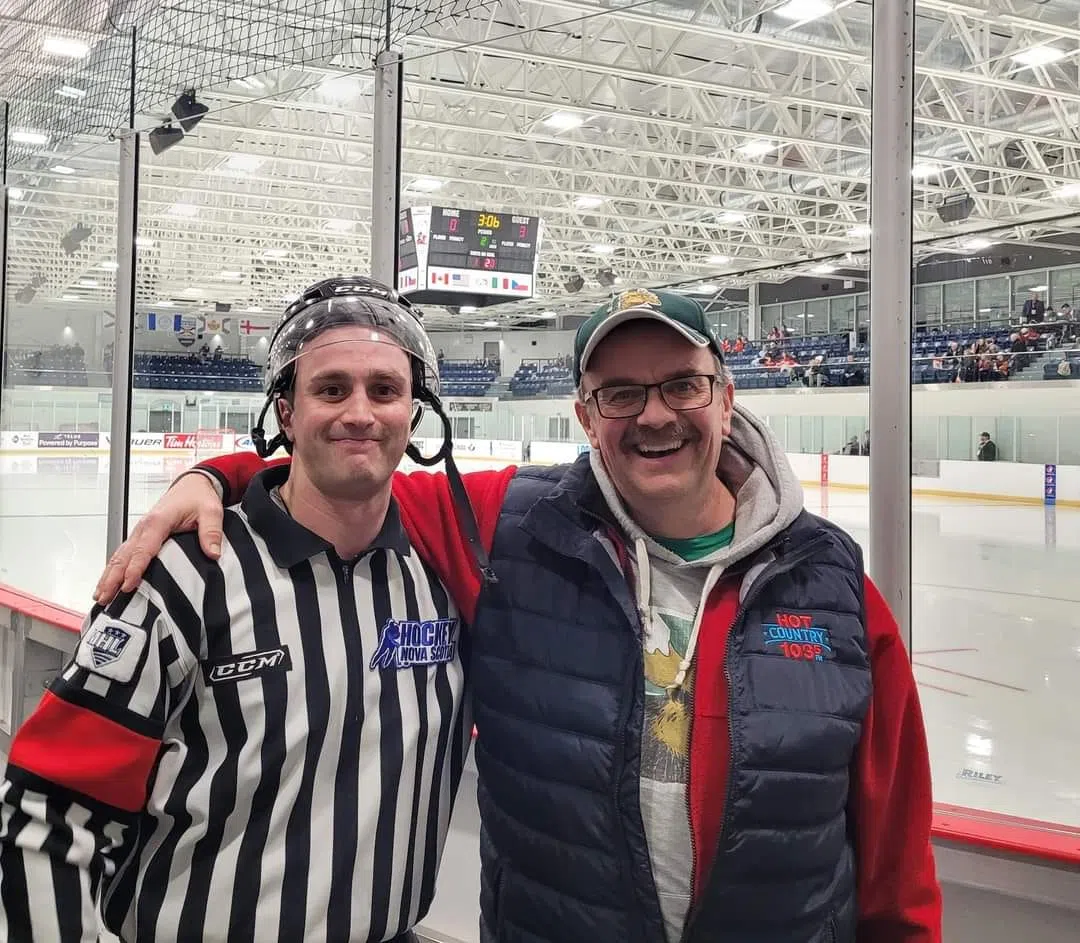 East Coast Ice Jam Is On The Week In Local Rinks | Hot Country 103.5