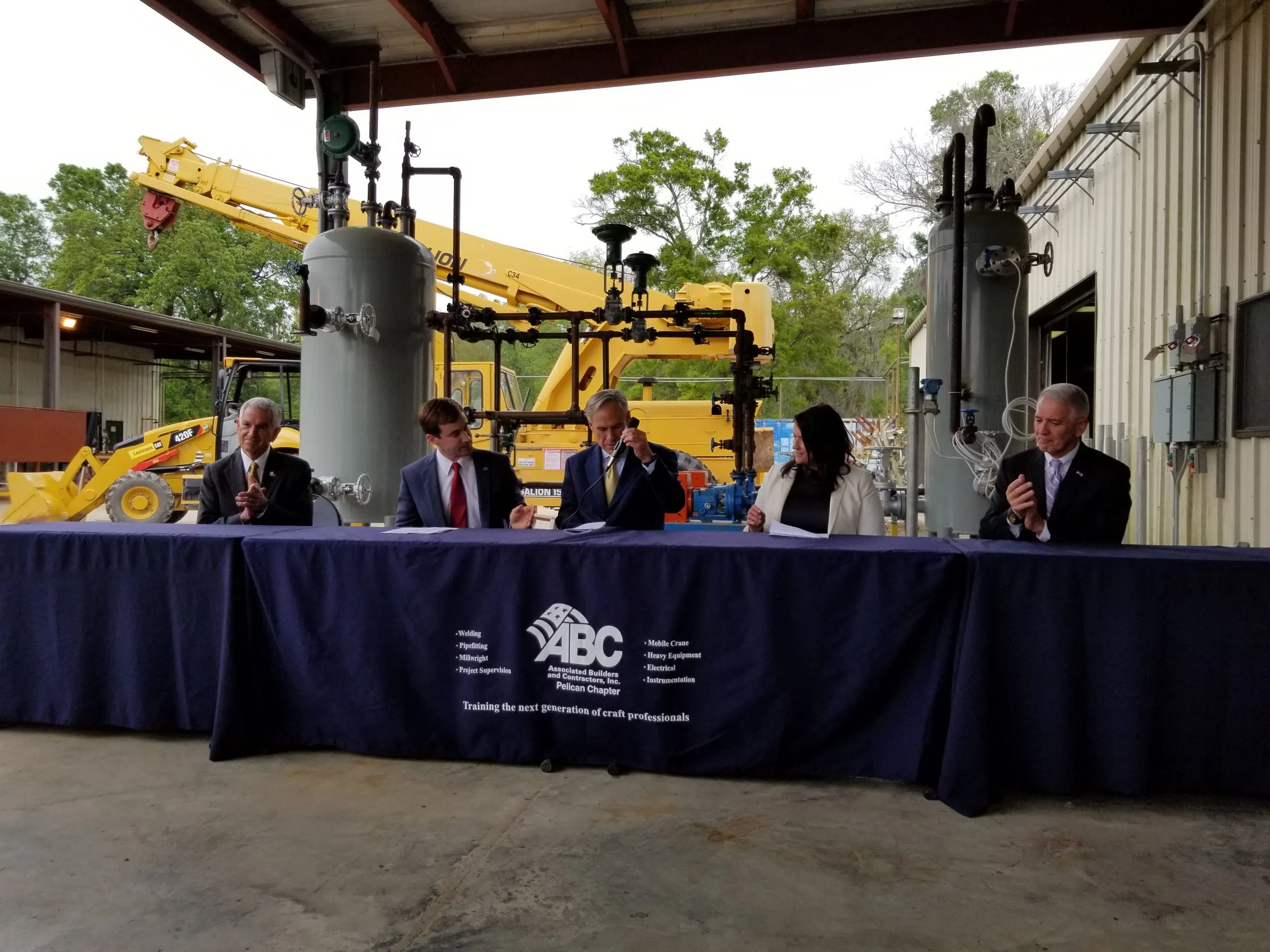 Rispone, Abraham showcase some early differences ...