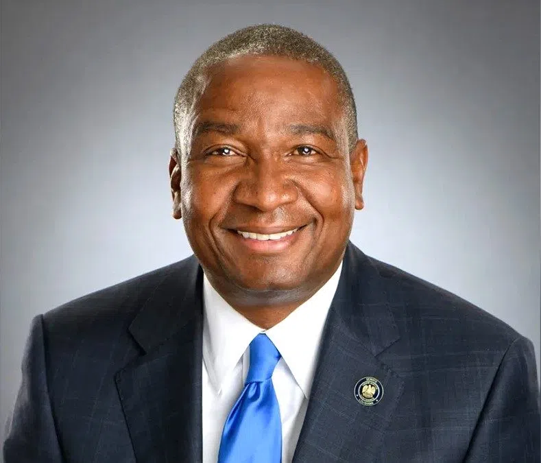 Congressman Cleo Fields denies allegations of insider stock trading ...