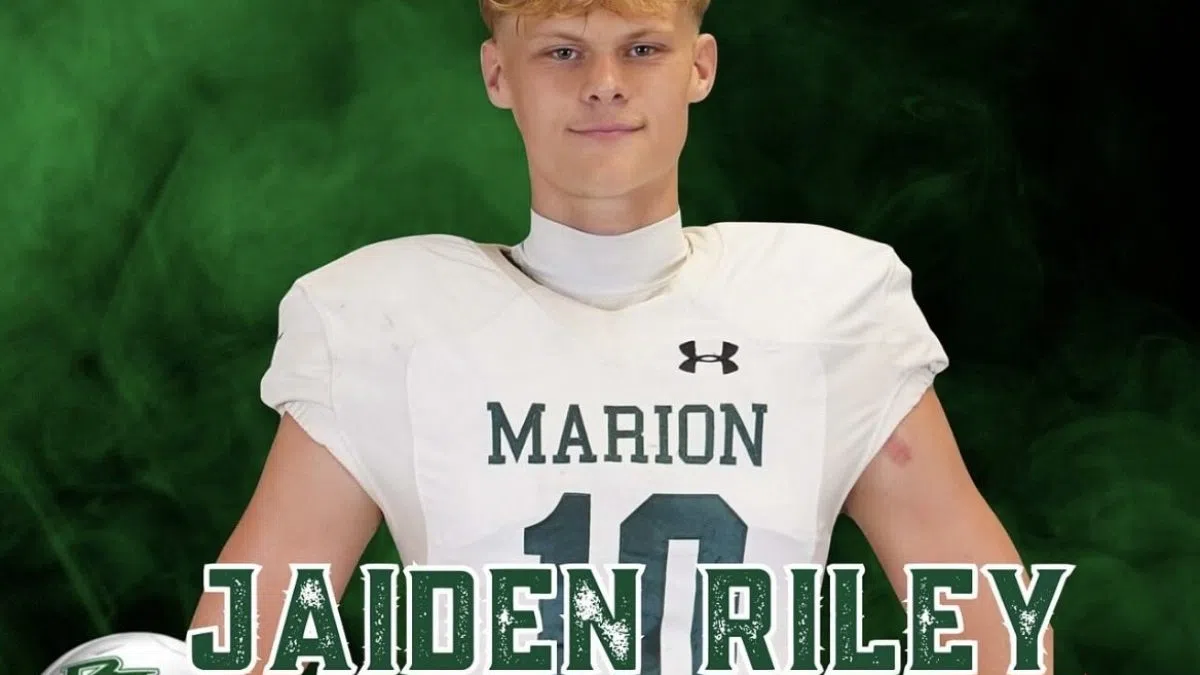 Marion Bulldogs earn multiple All-District 13-3A football honors ...