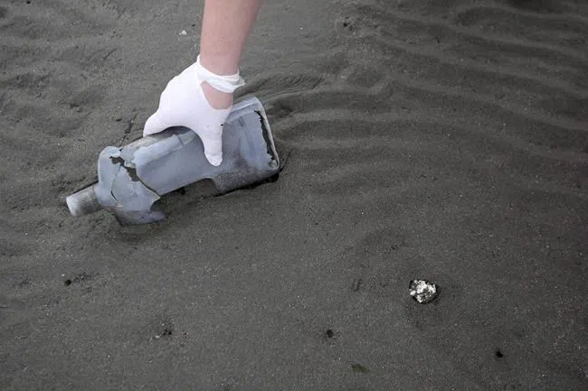 B.C. aims to recycle difficult plastic: chip bags, crinkly wraps ...