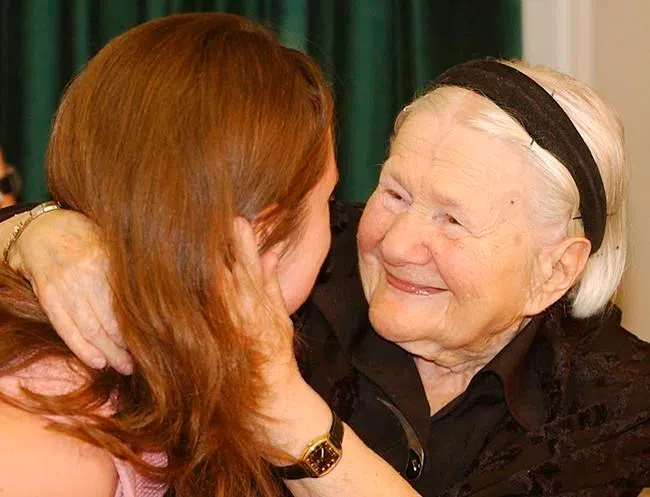 US teacher honoured for highlighting Polish Holocaust hero | larongeNOW