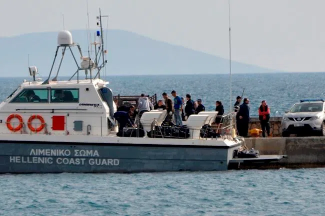 Greece: 16 migrants die as smuggling boat sinks in Aegean | larongeNOW