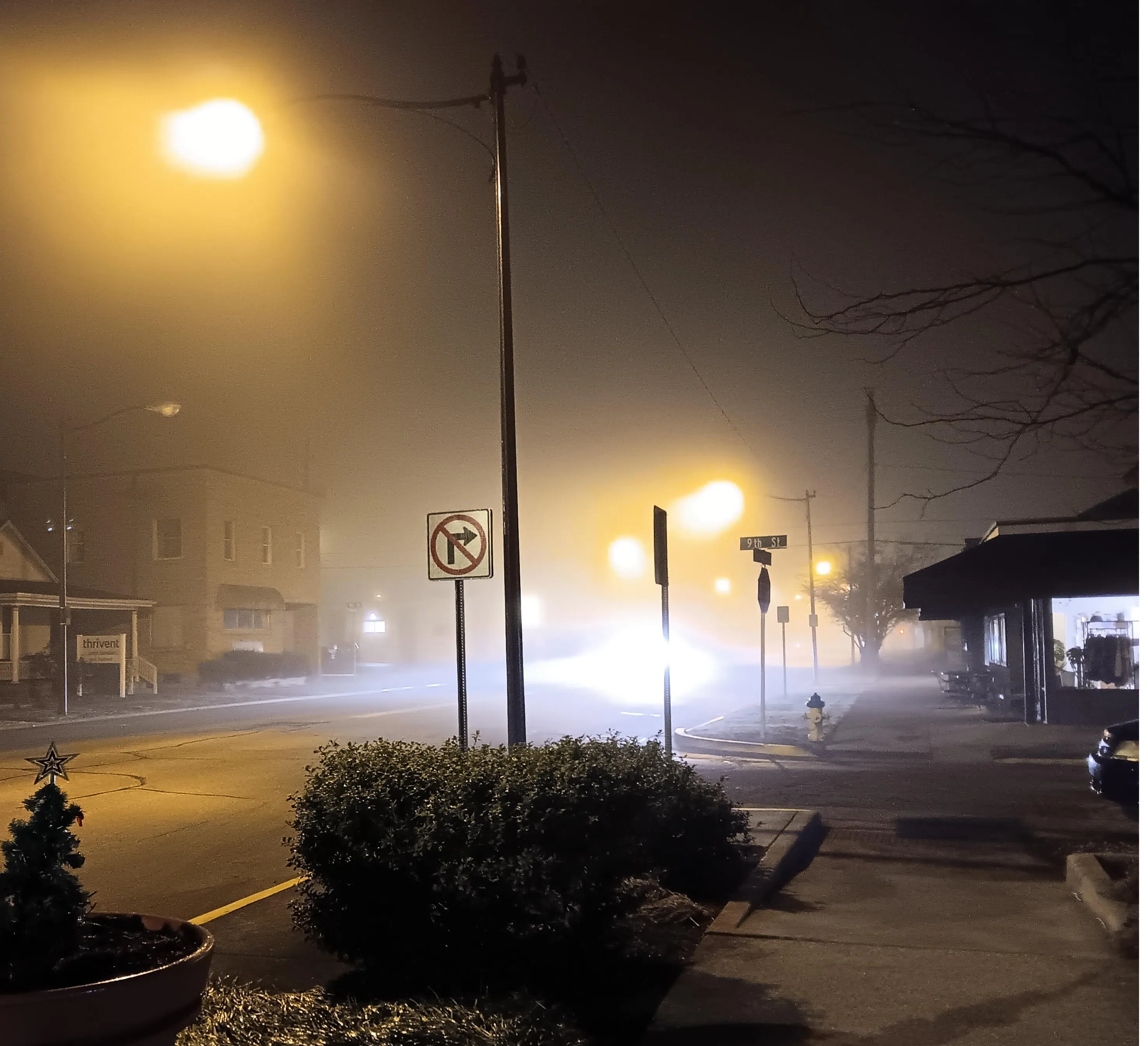 1 teen killed, two injured in Christmas Eve crash just south of ...