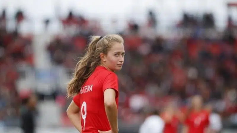 Canadian teenager Jordyn Huitema continues torrid scoring pace for PSG ... Canadian teenager Jordyn Huitema continues torrid scoring pace for PSG ...