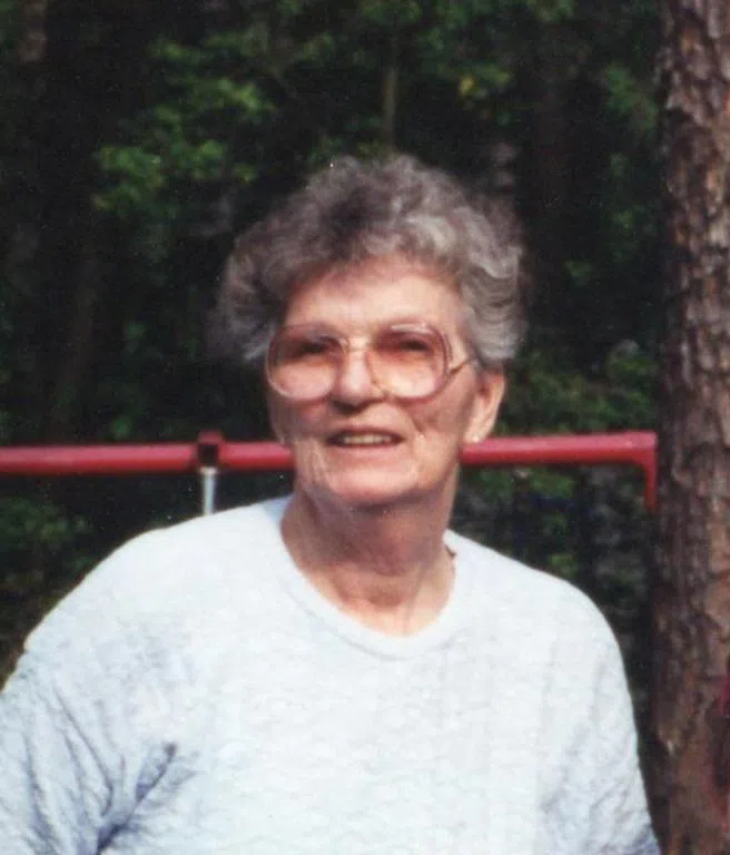 Telatha Savinski | 1330 & 101.5 WHBL