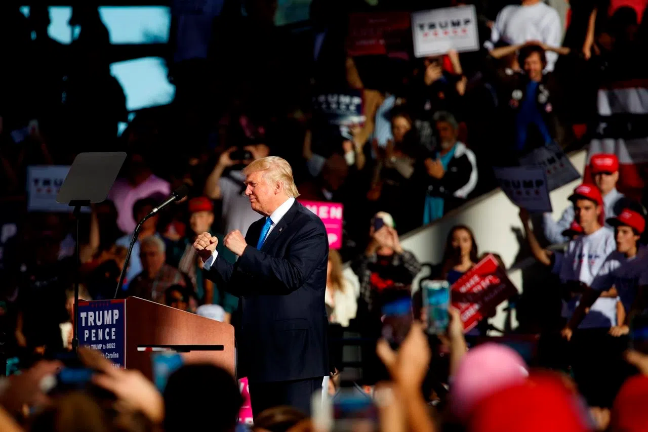 WikiLeaks show CNN reaching out to Dems for Trump questions ...