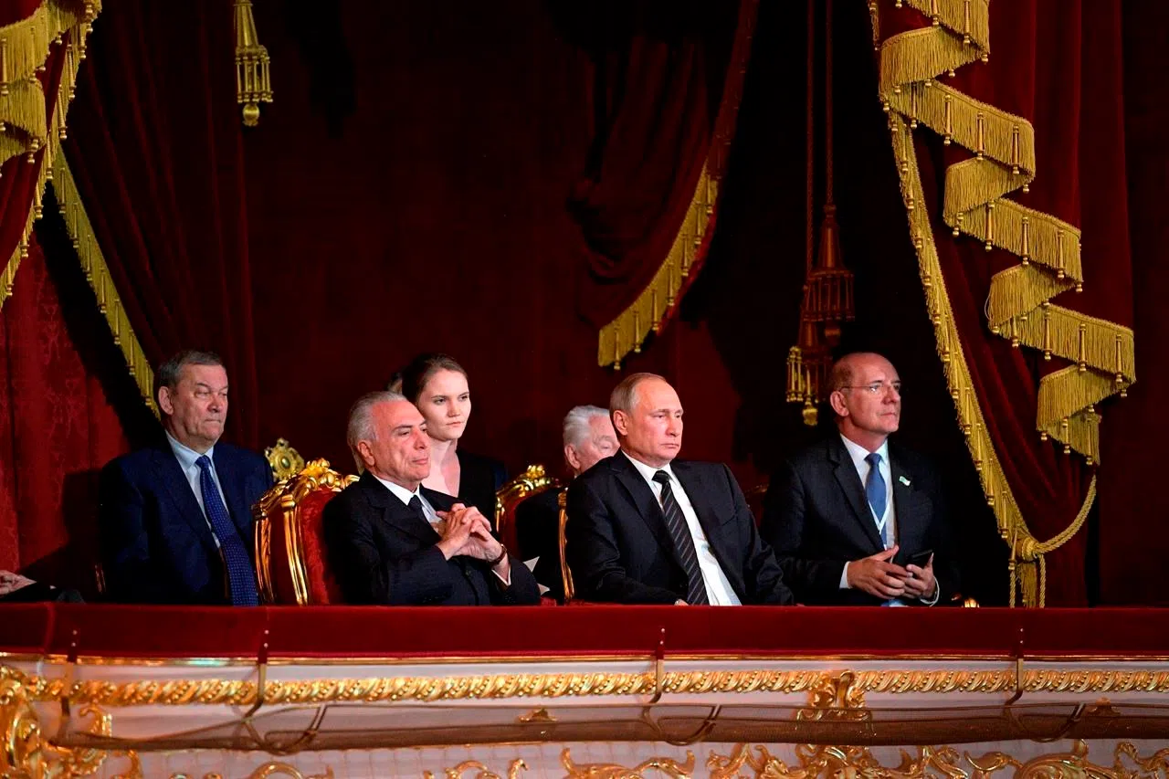 Brazil federal police accuse president of getting bribes | CHAT News Today