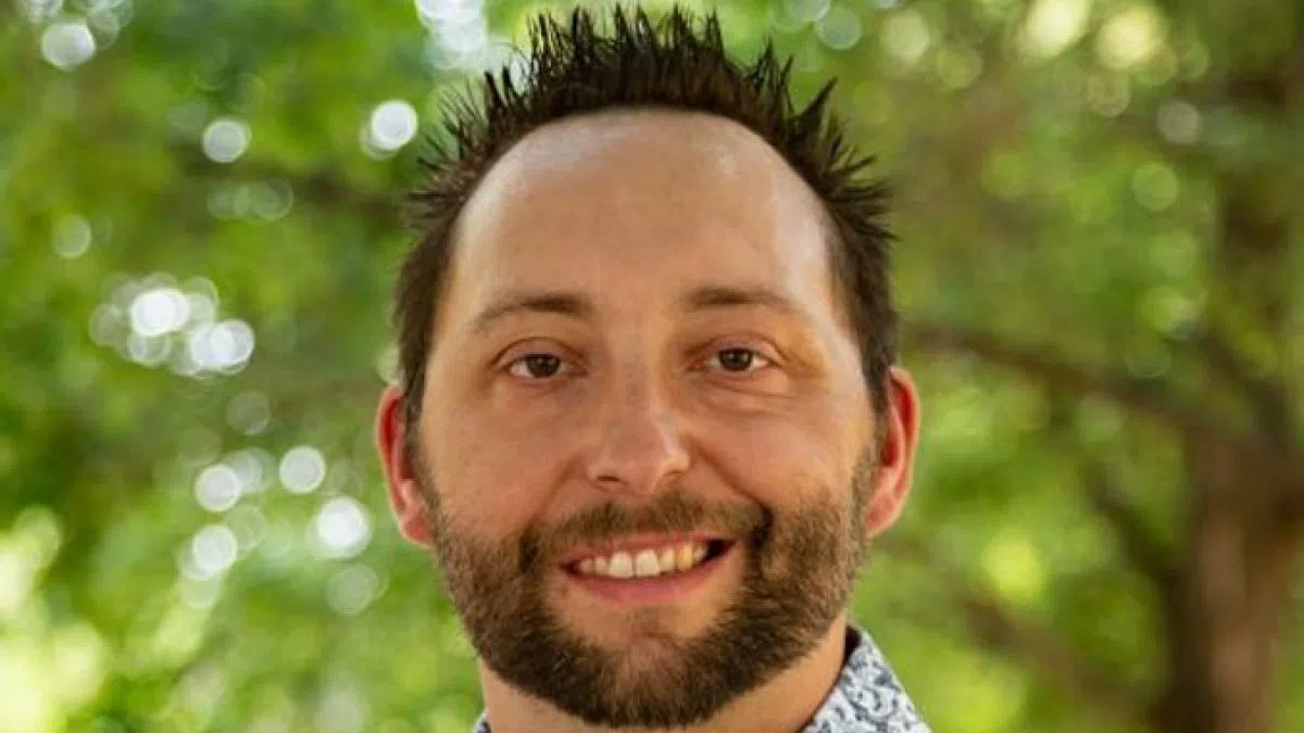 Cypress-Medicine Hat MLA Justin Wright to be interviewed on CHAT News at Noon | CHAT News Today