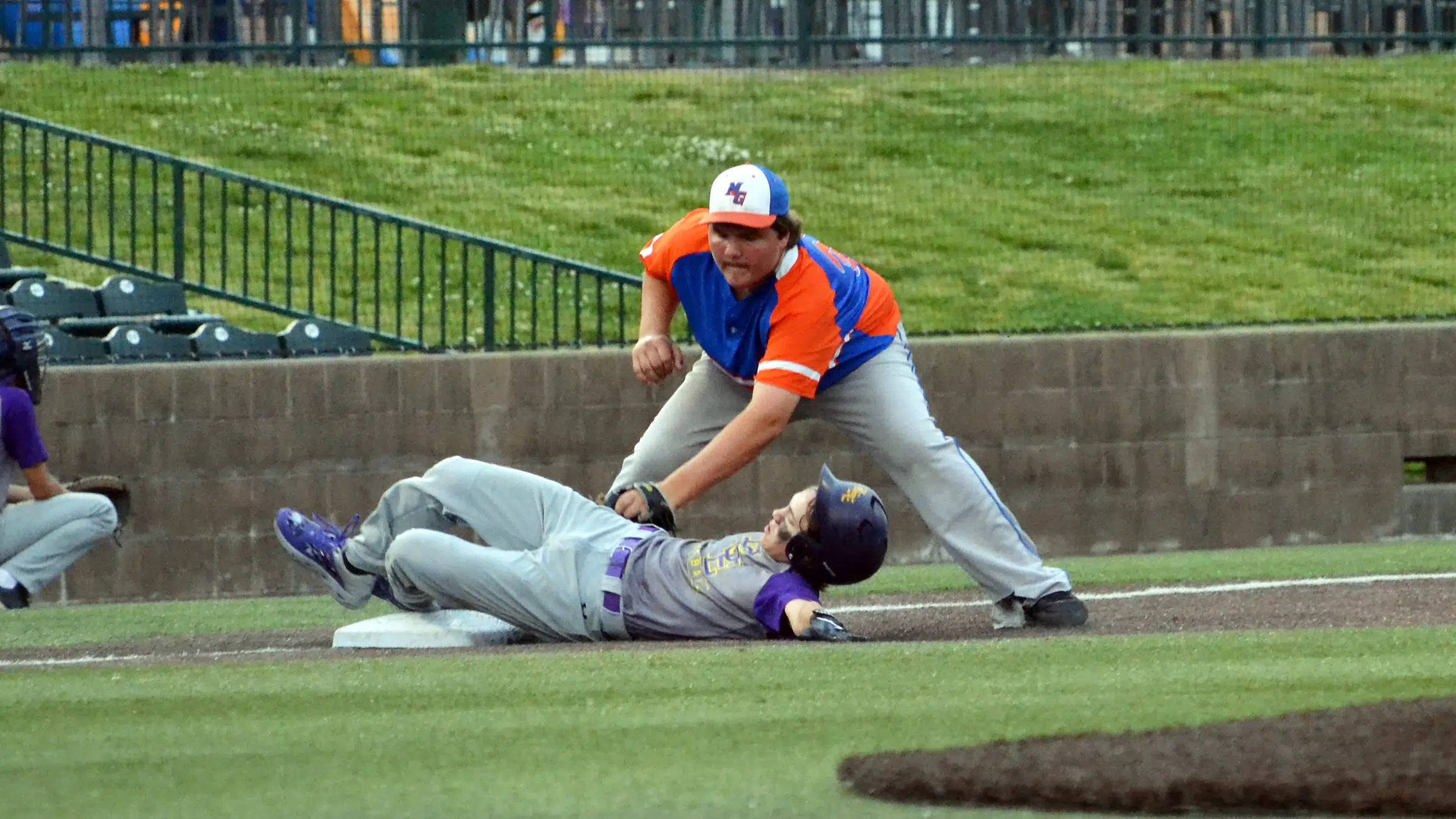 BSE Offense Gets Hot Late to Beat Mulberry Grove in Annual GCS Stadium ...