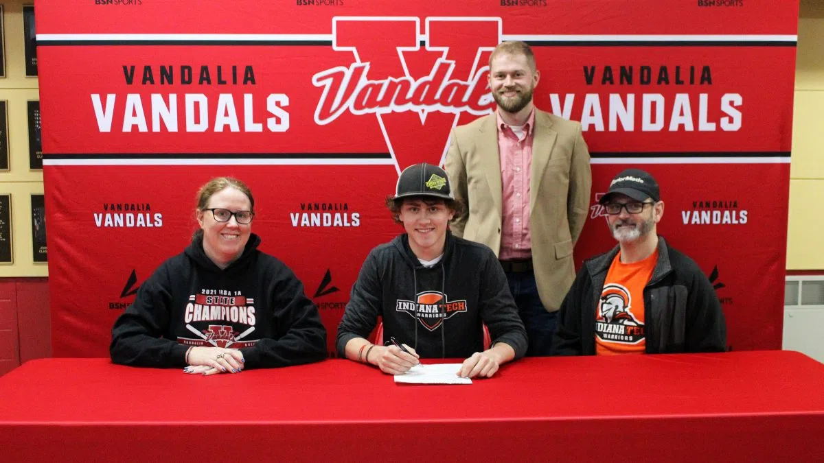 Vandalia’s Jonah Beesley Signs to Play Golf for Indiana Tech | Vandalia ...