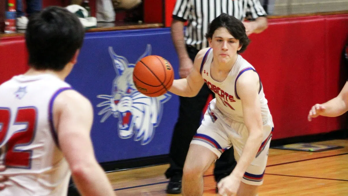 CHBC Picks Up EIC Win Over Patoka-Odin | Vandalia Radio