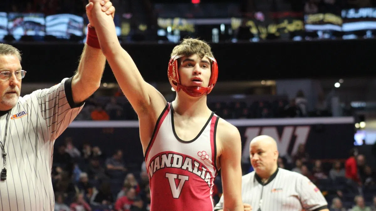 Interview with Vandals Wrestler Dillon Hinton | I70Sports