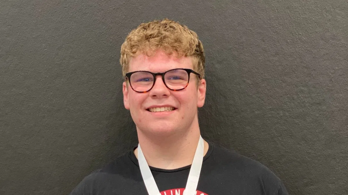 Vandals Wrestler Dominic Swyers places 3rd in Greco-Roman State, invite ...