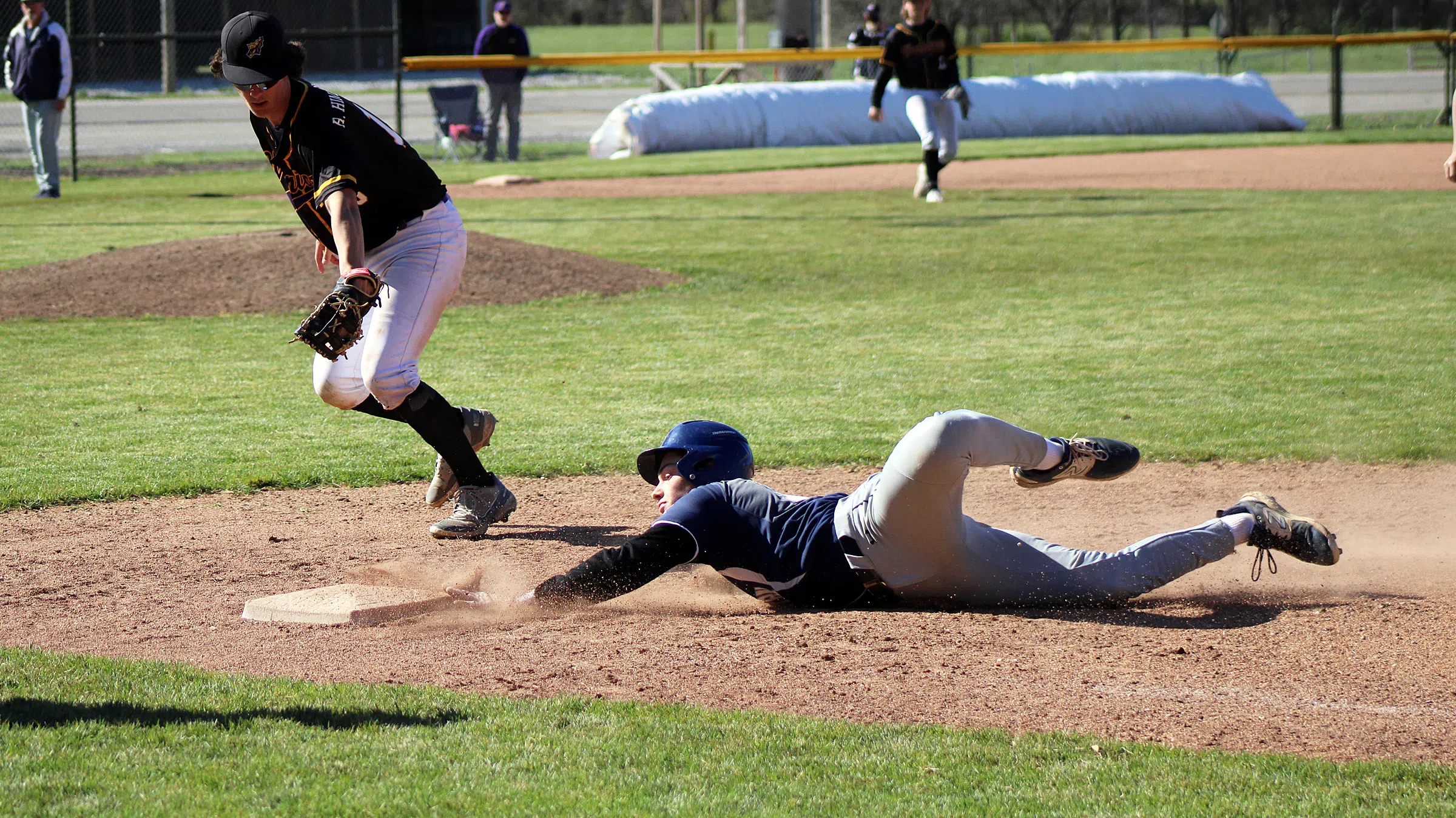 South Central Baseball Splits Saturday Round Robin Games | I70Sports