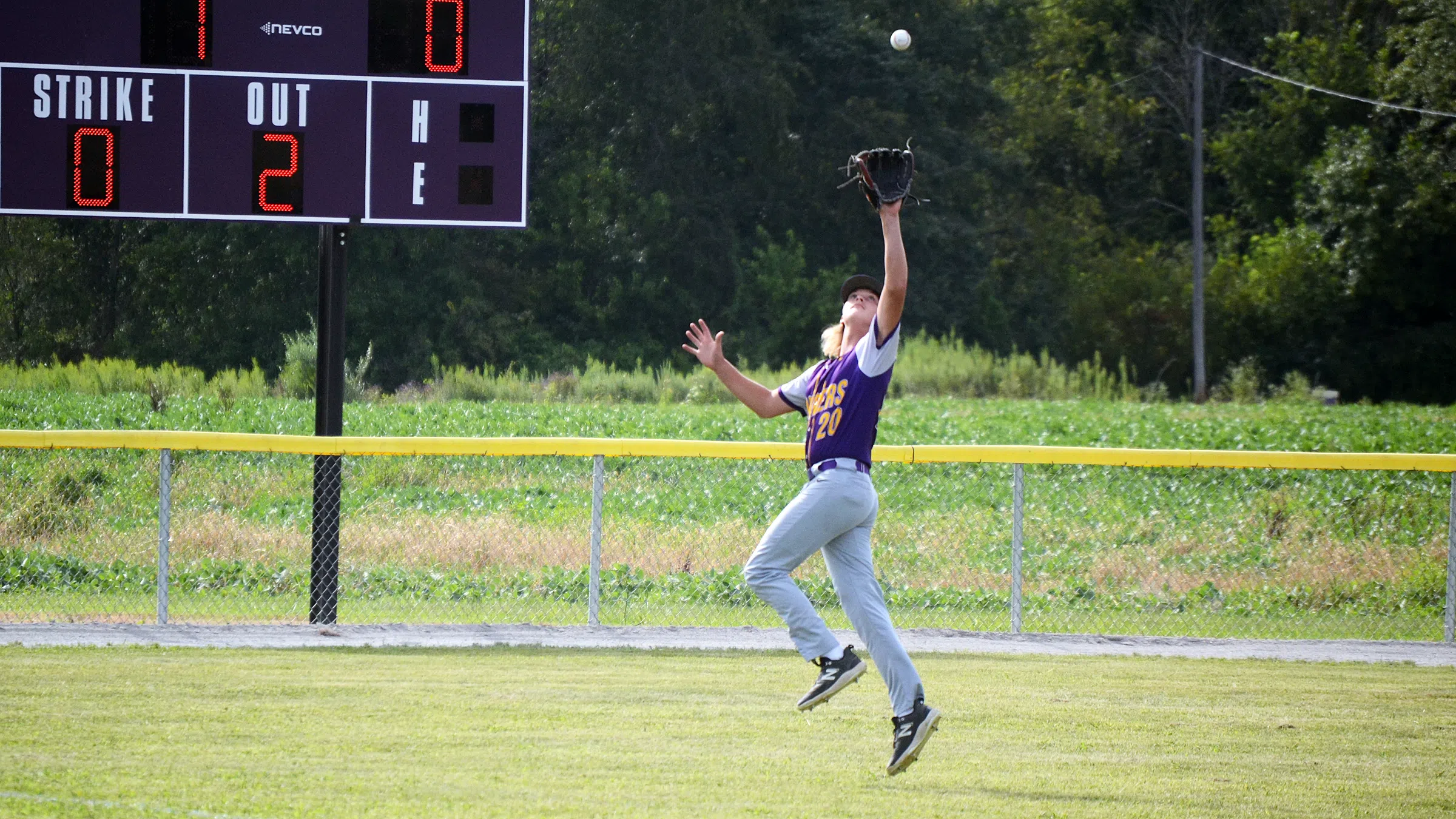BSE Drops Season and Home Opener to Christ Our Rock | Vandalia Radio