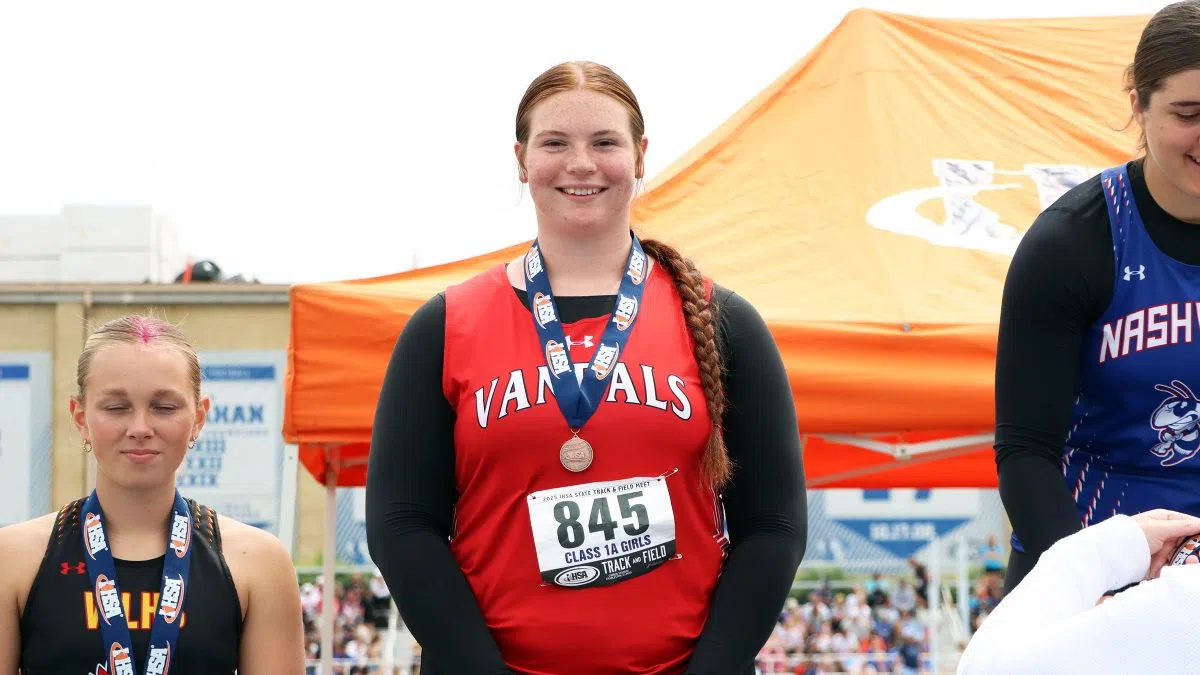 Vandalia’s Hannah Brown Takes Fourth in Shot Put at IHSA 1A State Track ...