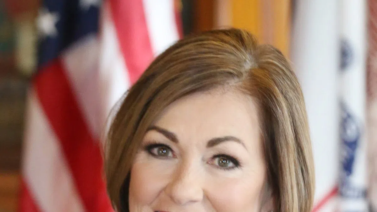 Gov. Reynolds announces Iowa joins tax credit program for school choice ...