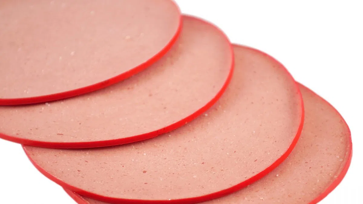 Big Show Funny Story: Smuggler BUSTED with 242 lbs. of illegal bologna ...