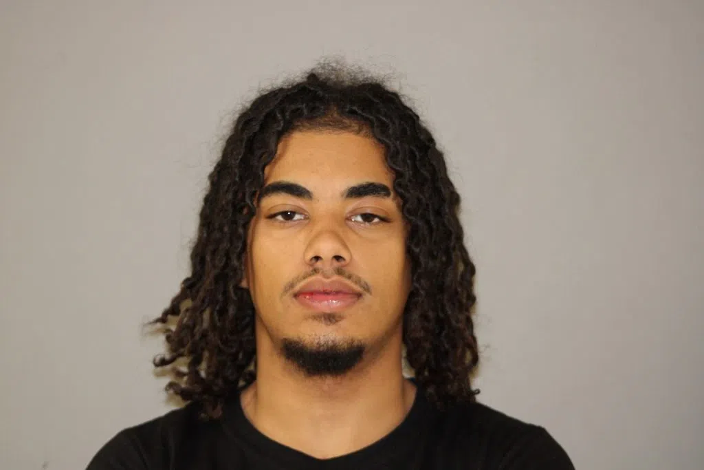 *UPDATED 3 Men Arrested After Entering a Battle Lake Restaurant After ...