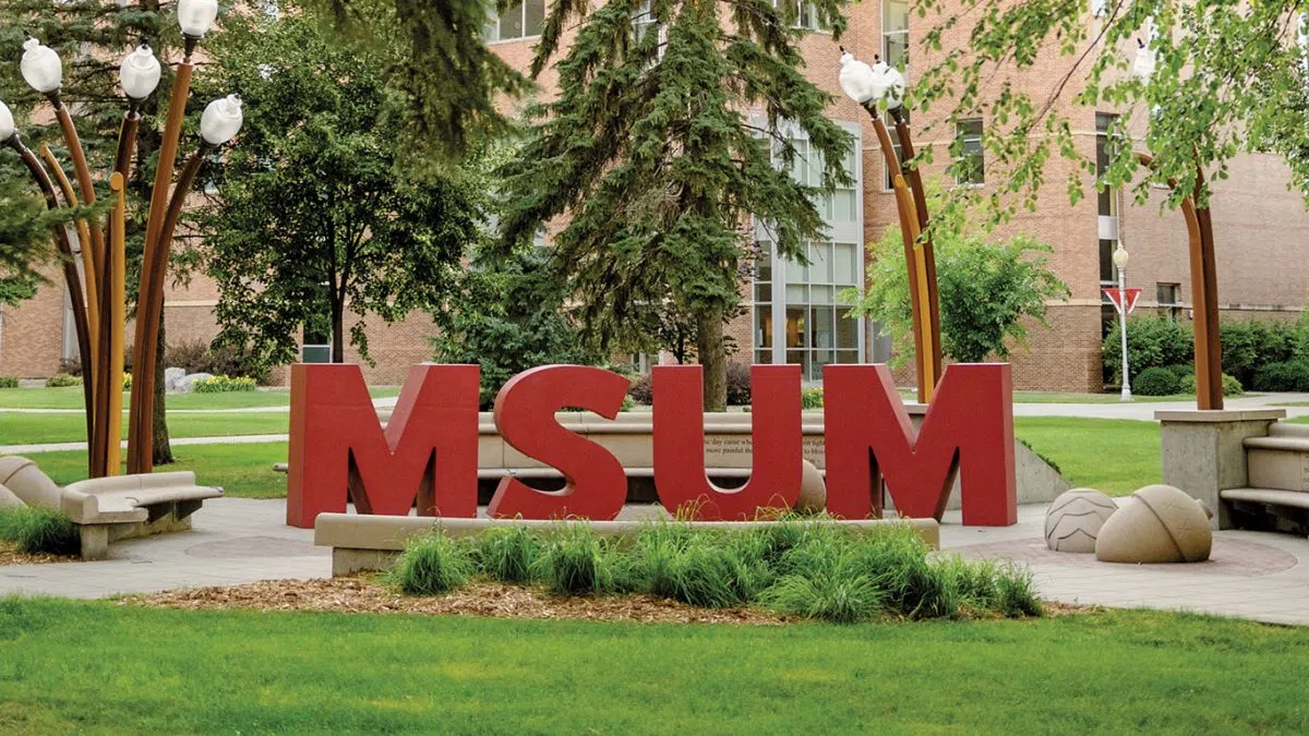MSU Moorhead Plans To Entice Local High School Graduates With Free ...