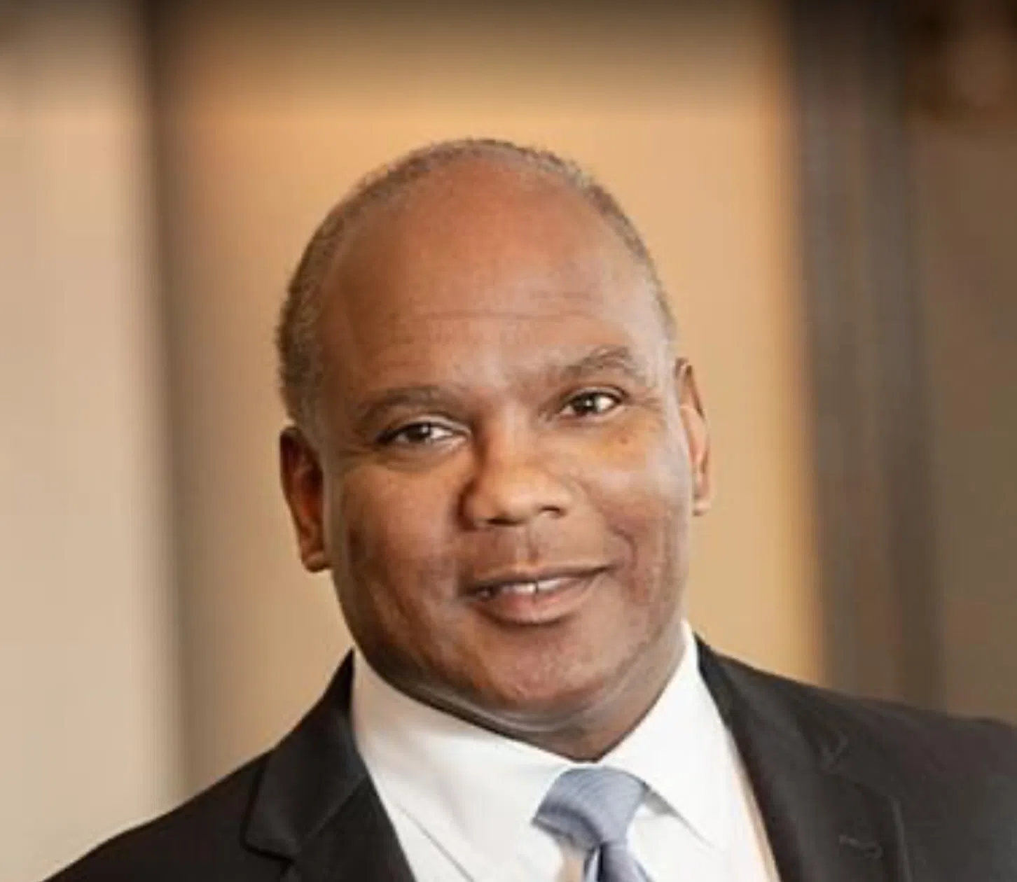 Qualls joins packed GOP field in race for Minnesota governor | KNOX ...