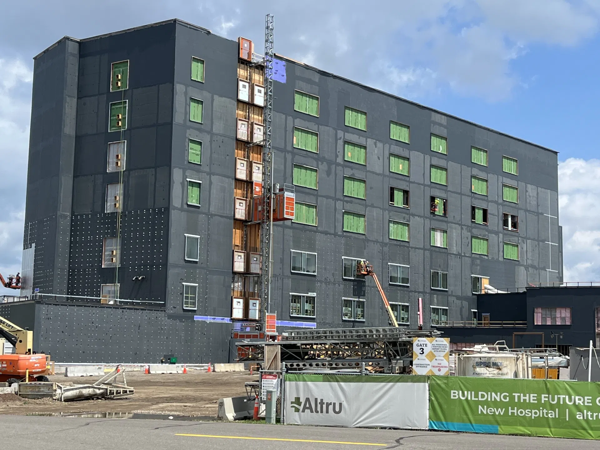 Altru Hospital project on target | KNOX News Radio, Local News, Weather and Sports