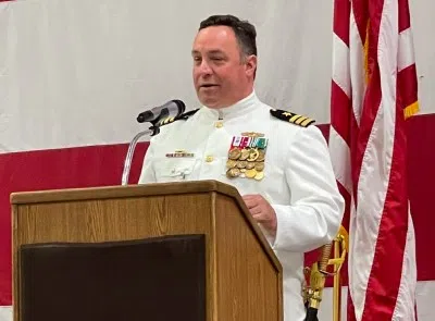 Fraser to battle Klobuchar in the political ring | KNOX News Radio ...