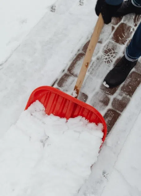 City of Detroit Lakes Takes New Approach to Snow Removal for Delinquent ...