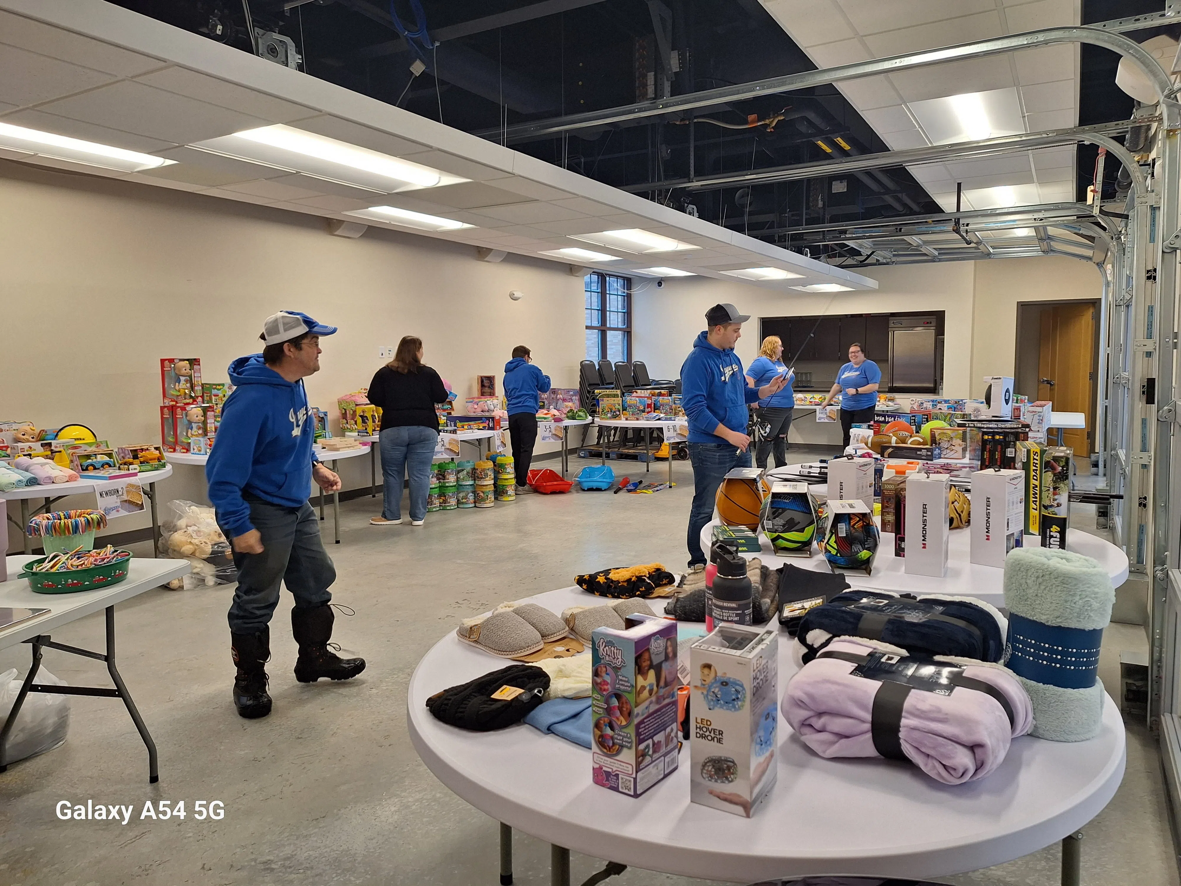 Hundreds attend Becker County Museum’s Christmas Workshop on Saturday ...