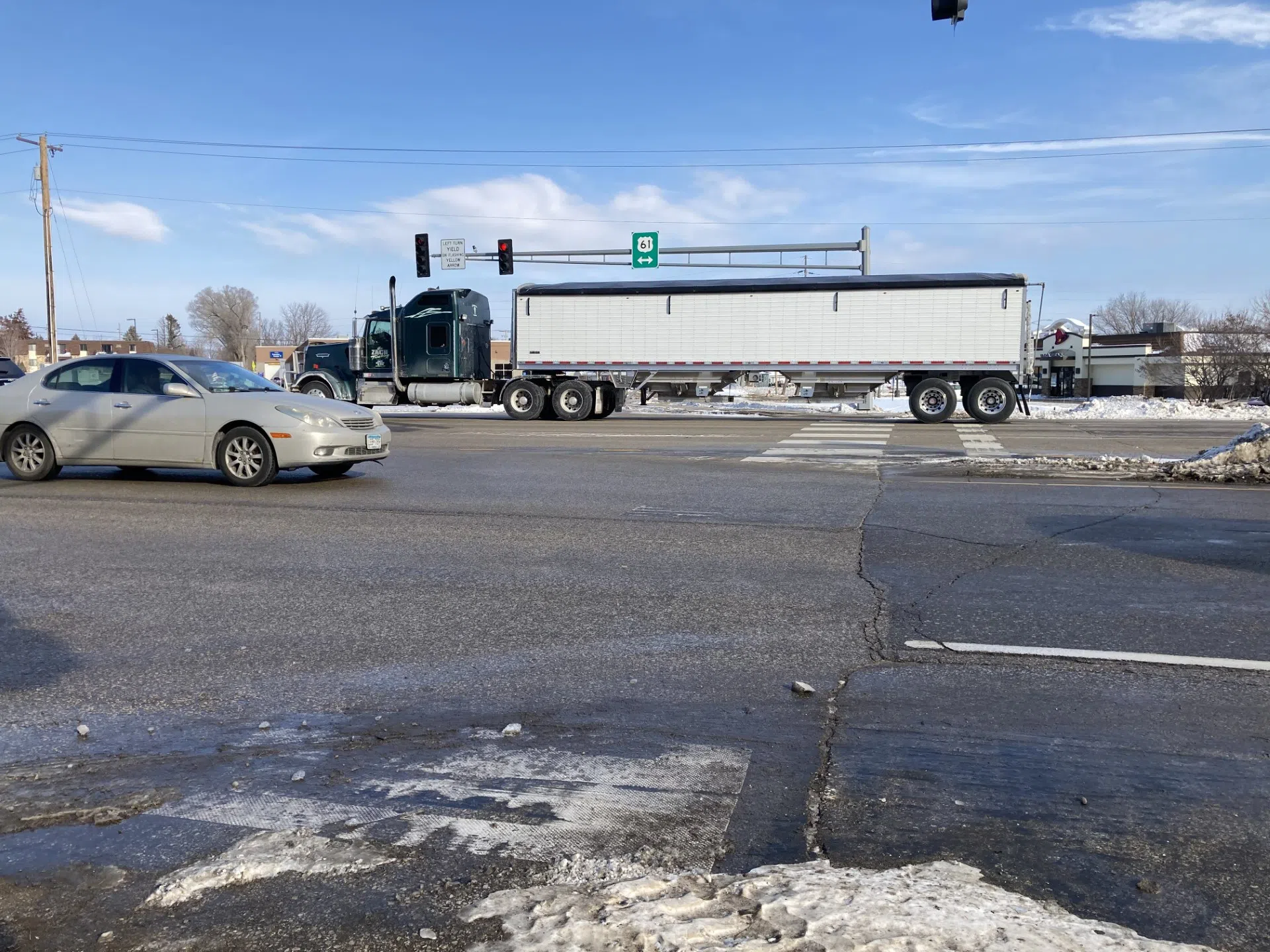 Trucks can carry heavier loads in SE Minnesota now | Winona Radio