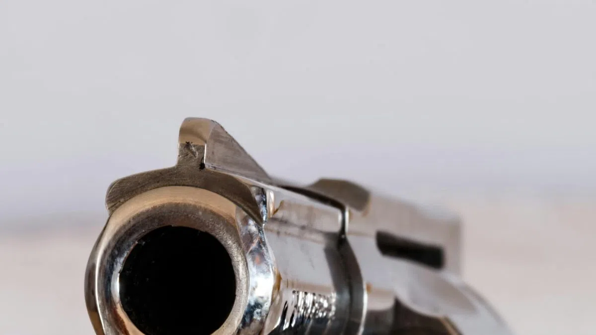 Winona man arrested with two guns, claims he was mugged | Winona Radio