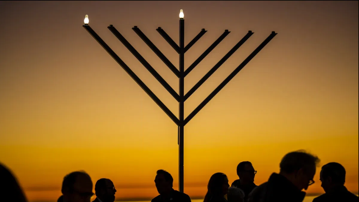 What to know about Hannukah and how it’s celebrated around the world ...