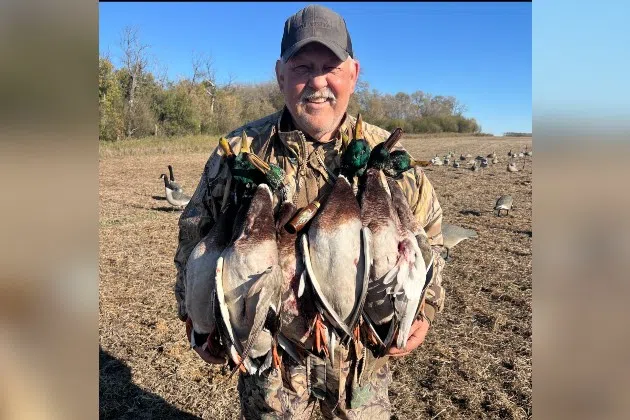 St. Cloud Mourns John Waseka, Restaurateur, Mentor, and Local Sports Legend | KNSI
