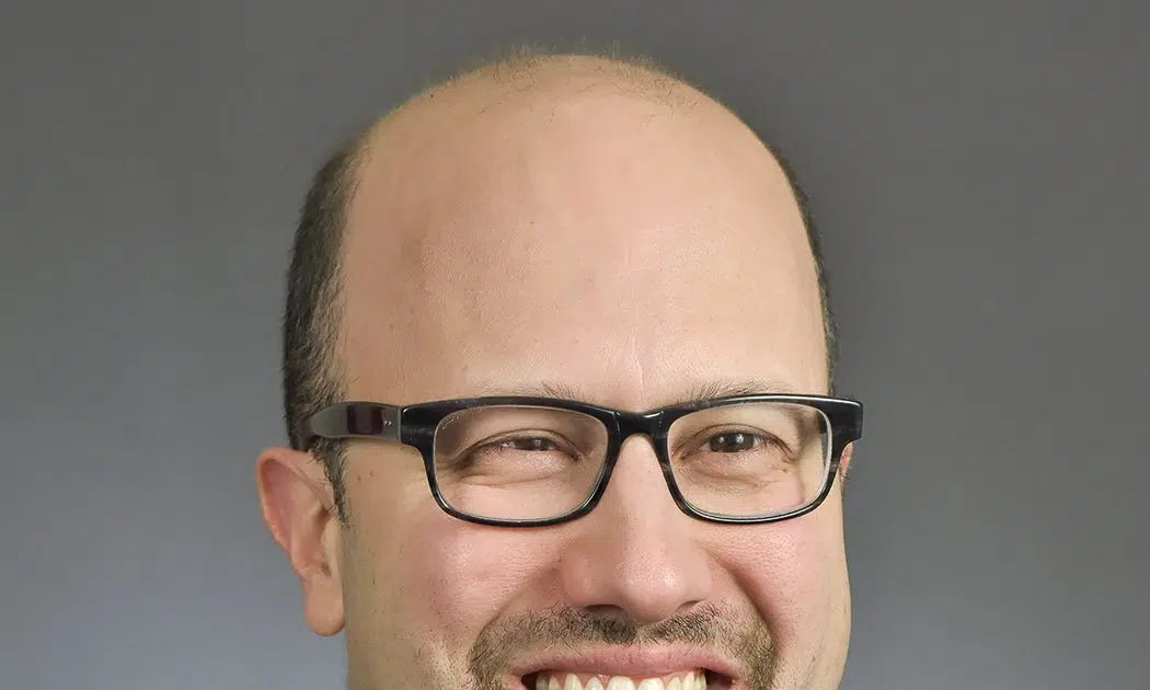 Minnesota gun bills face opposition as flags at half-staff remembering ...