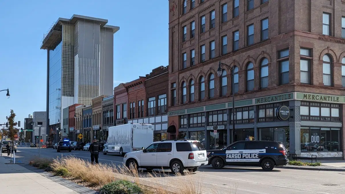 UPDATE: Police lift shelter in place in downtown Fargo | The Mighty 790 ...