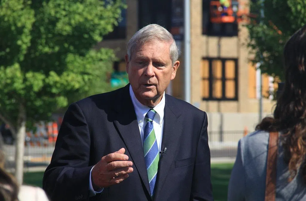 ACE welcomes USDA Secretary Vilsack to 37th annual ‘Gold Standard ...