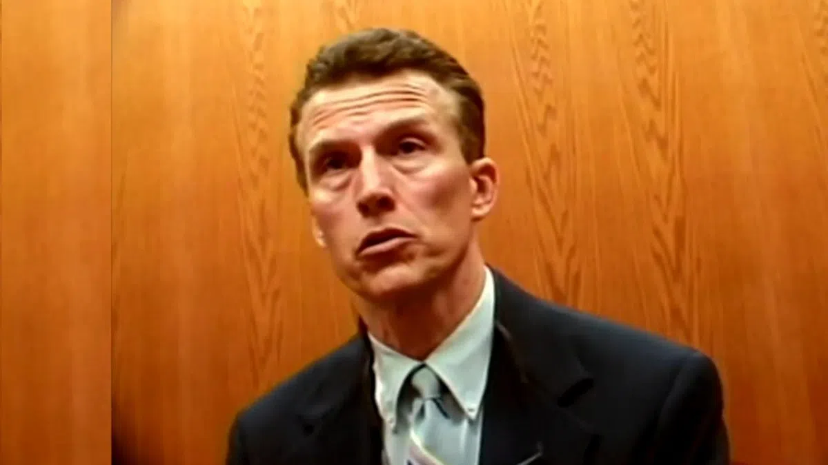 Prosecutor continues review of former medical examiner, testified in ...