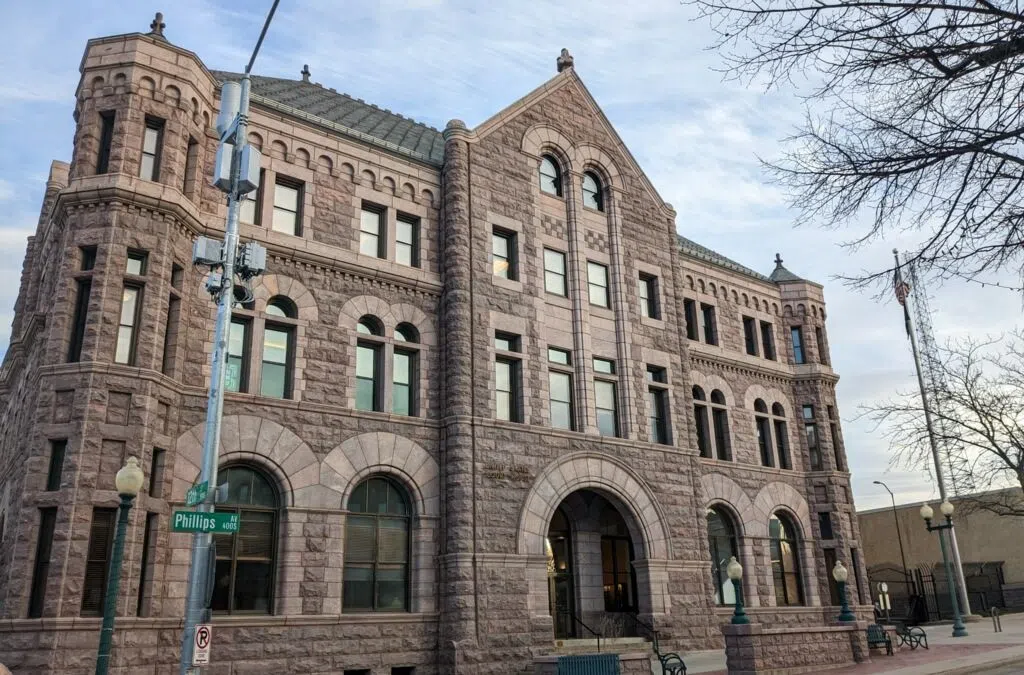 South Dakota’s lone death row inmate argues for new appeals in federal ...