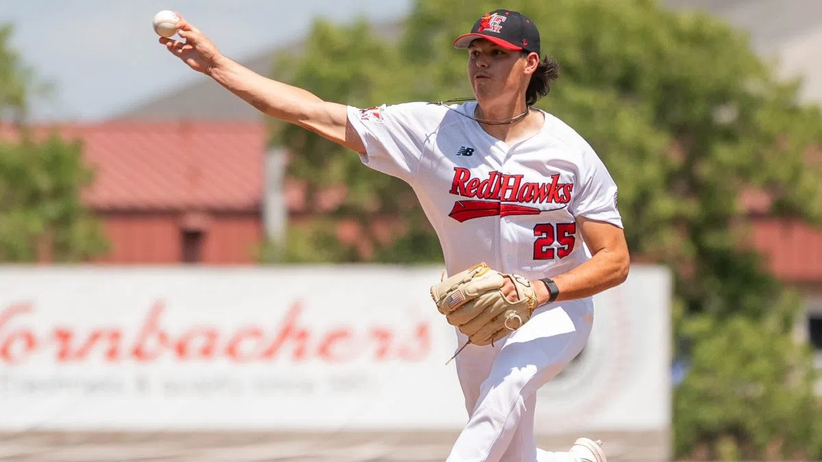 RedHawks drop series finale, Explorers avoid sweep | 740 The FAN