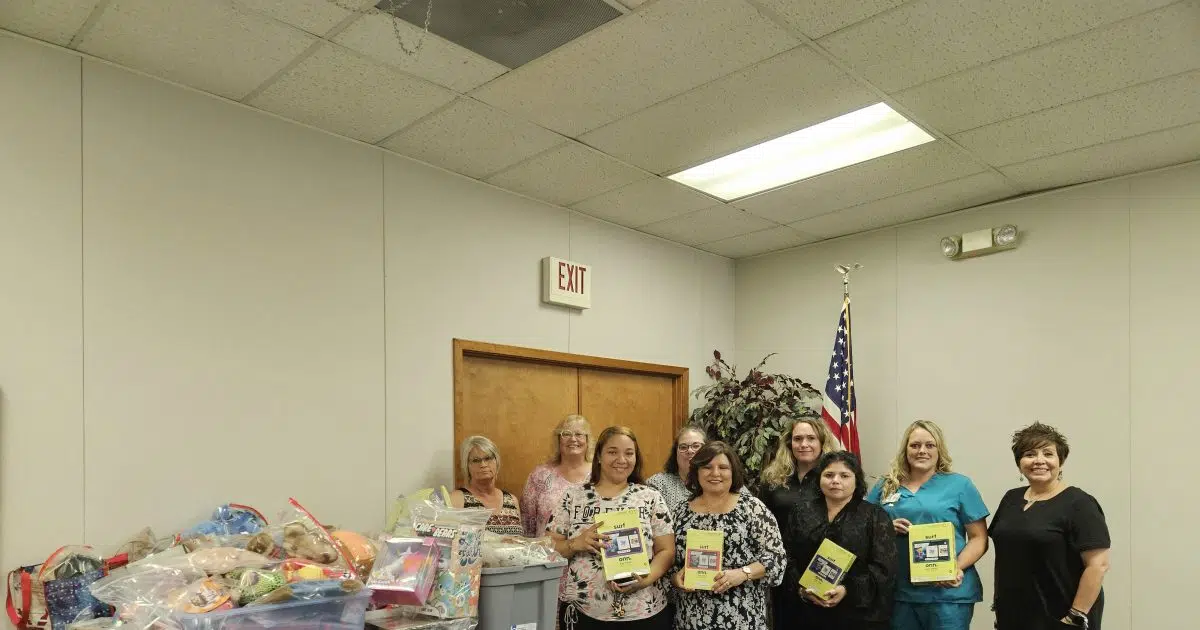 Leadership Big Spring Class Donates Toys for Victim Services | Kbest Media
