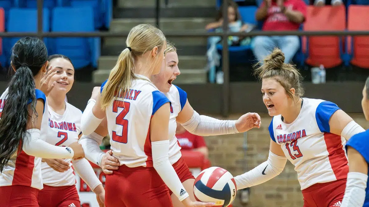 High School Volleyball Update, 10/23/23: Coahoma wins a five-set thriller over Merkel | Kbest Media