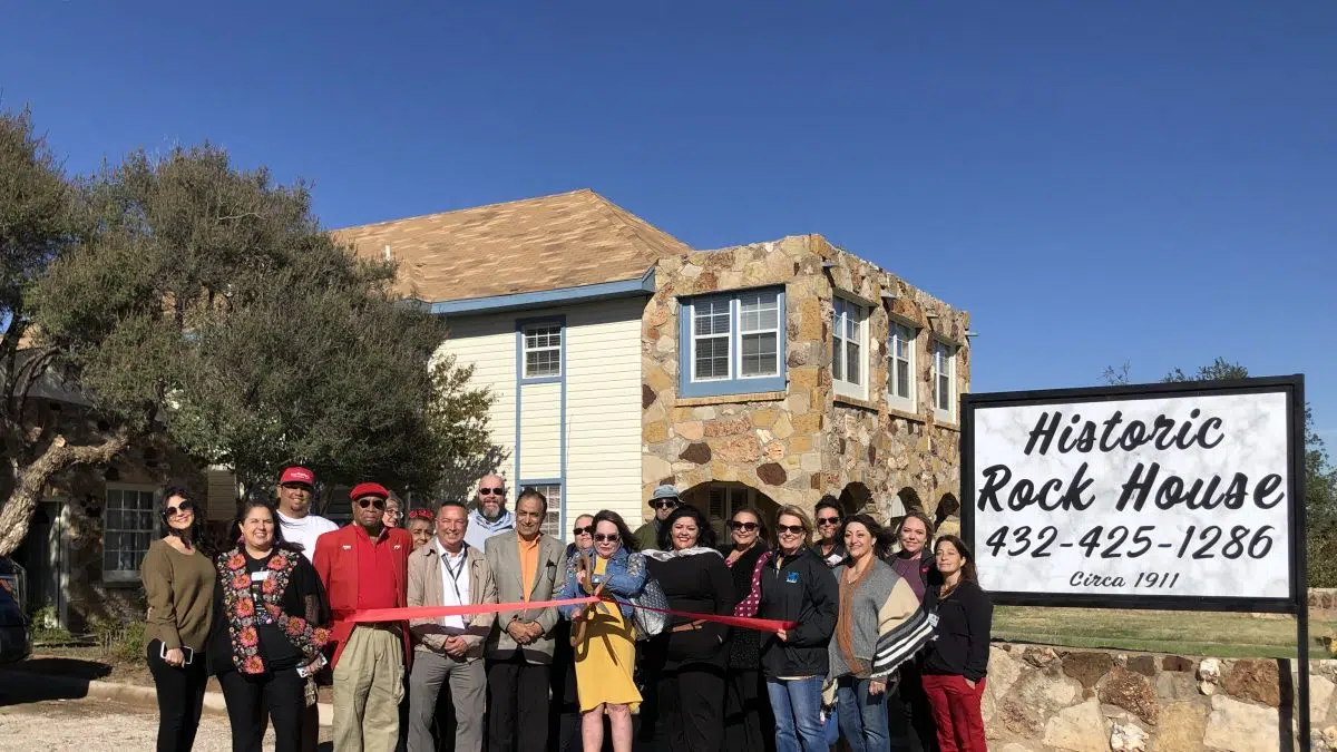 Chamber holds Ribbon Cutting for Historic Rock House | Kbest Media