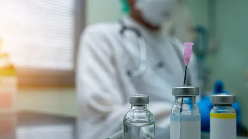 Astronomers spot white dwarf star creating a colorful shockwave | WTVB ...