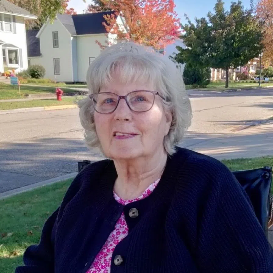 Arloa Lou Vander Wal | 1450 AM 99.7 FM WHTC | Holland